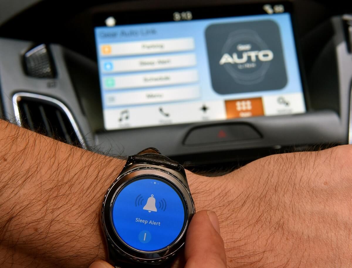 Ford SYNC AppLink車用服務開發掌握最新趨勢：行動支付、導航、穿戴式裝置與數位助理 - CarStuff 人車事